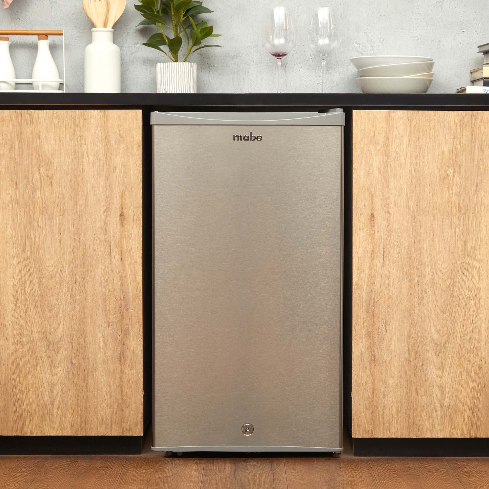 Frigobar Mabe 93 Litros | Kitchen Center