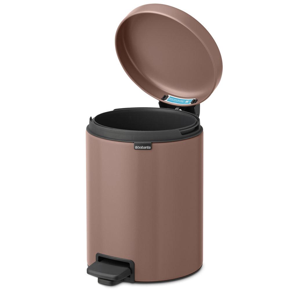 Basurero Pedal NewIcon 5 Lts Brabantia – Kitchen Center