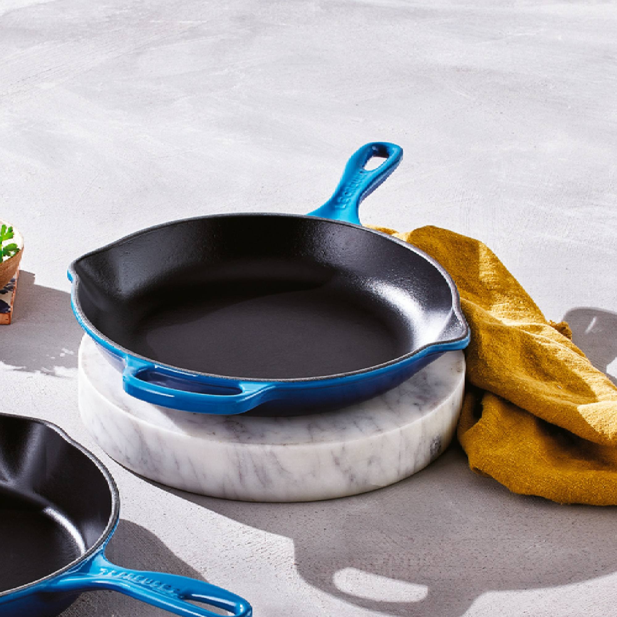 Skillet Alta Lisa Azure 26 Cm Le Creuset – Kitchen Center