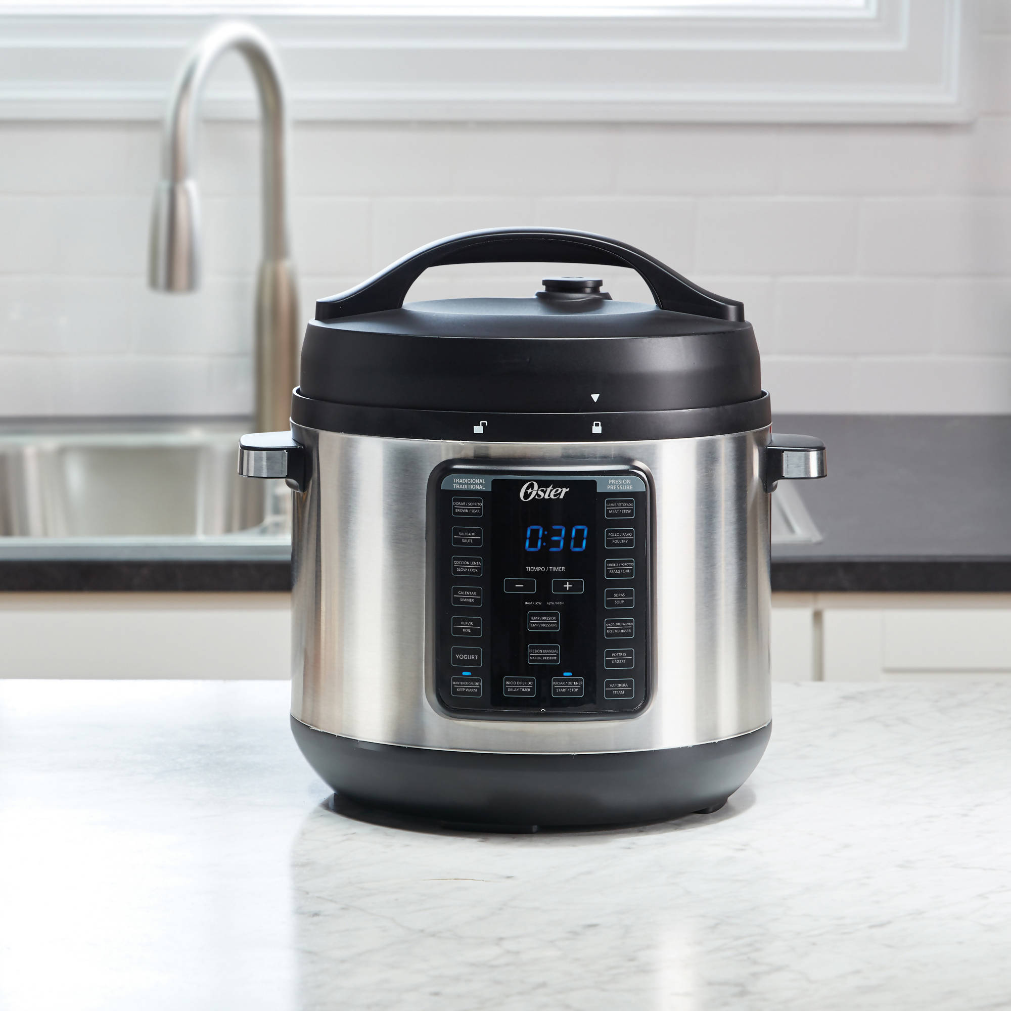 Multi Olla Rapida XL 14 Funciones 7.5 Lts CKSTPCEC8801 Oster – Kitchen Center